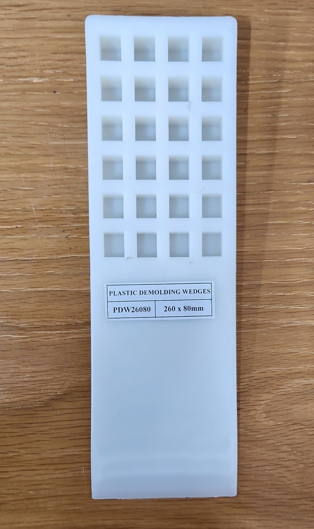 PLASTIC WEDGE